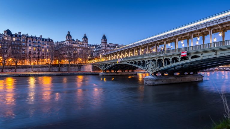 How to get to Paris from Orly Airport: A complete guide for tourists ...